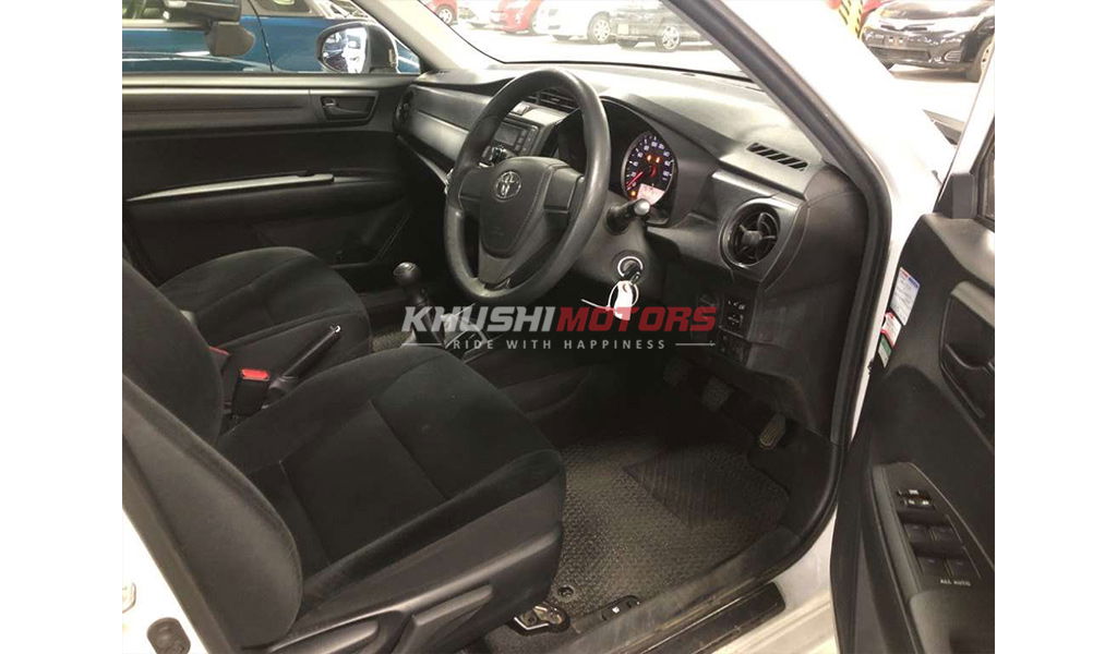 Toyota Corolla Axio 2018 - Khushi Motors